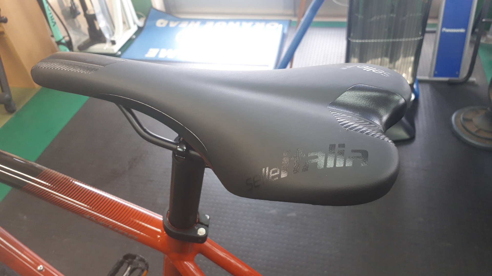 ANCHOR RL6D TIAGRA: ORANGE HEADの日記